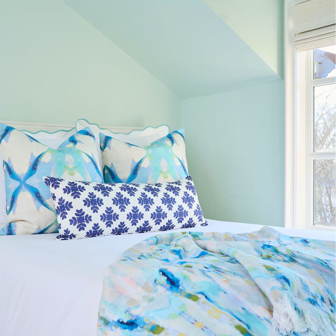 The Blue Edit – Laura Park