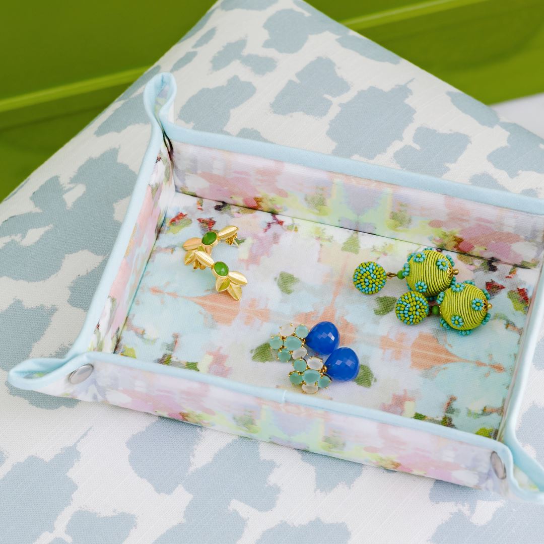 Snap Trays– Laura Park